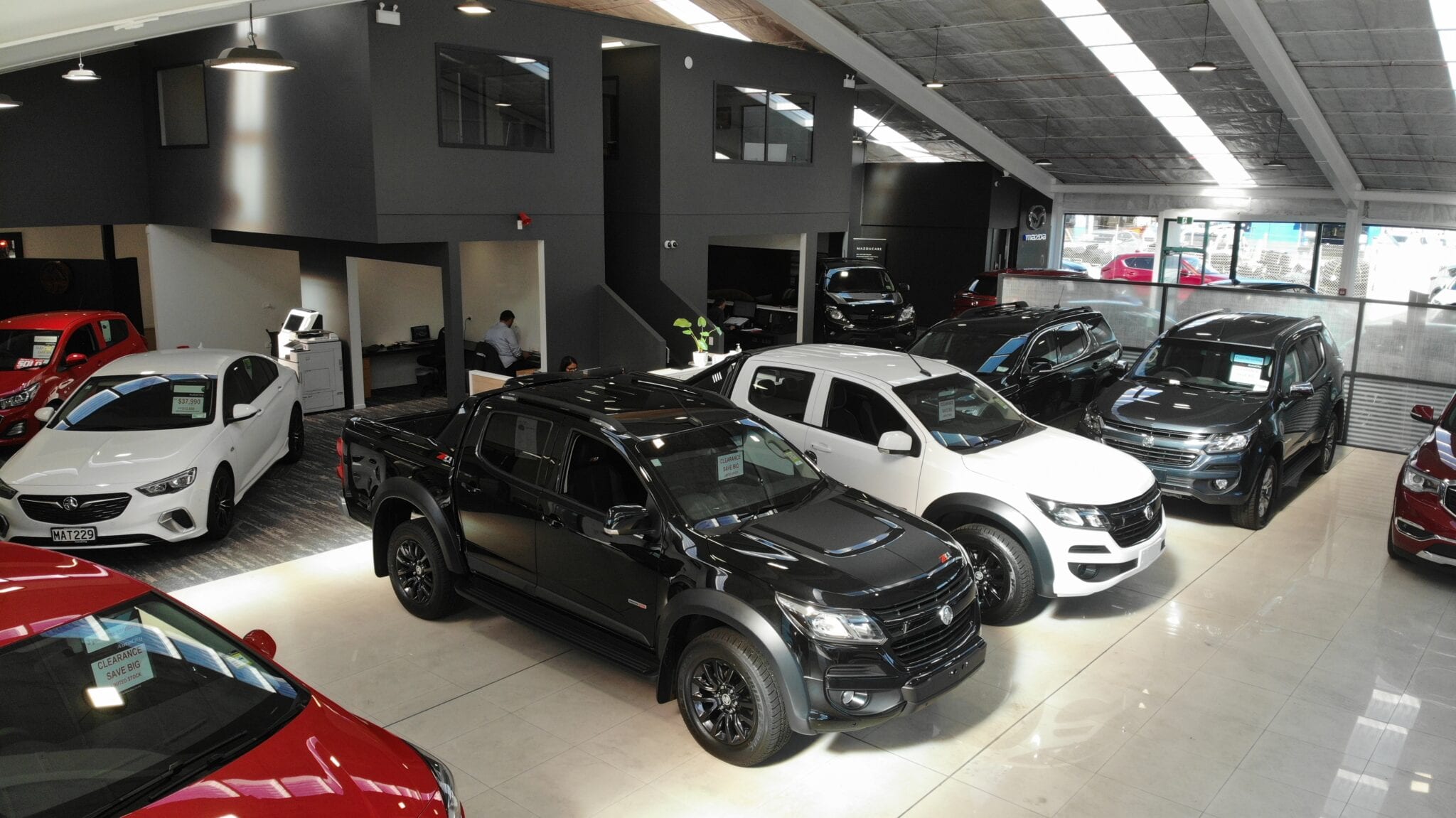 About Us - Max Pennington's AutoCity